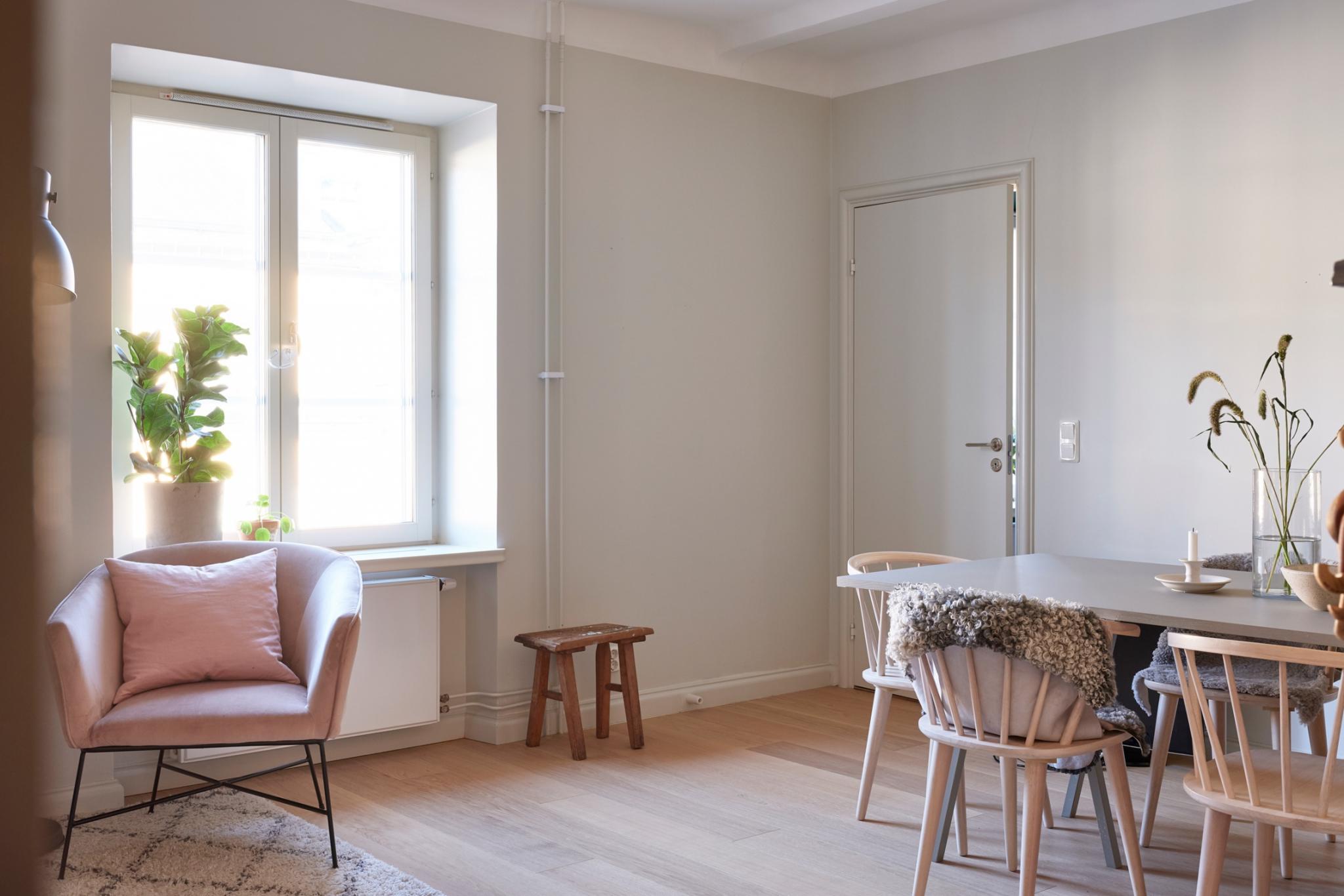 An Apartment With Soft Colours – Inattendu