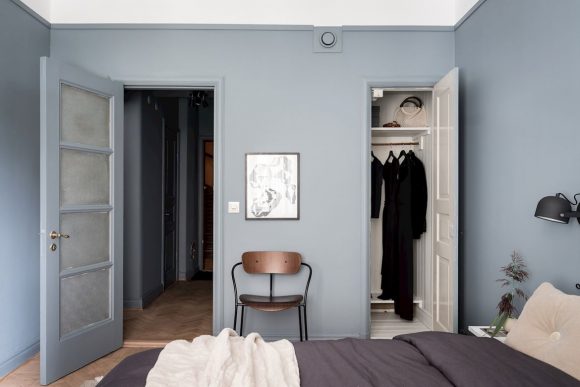 Cozy Apartment With Blue Walls – Inattendu