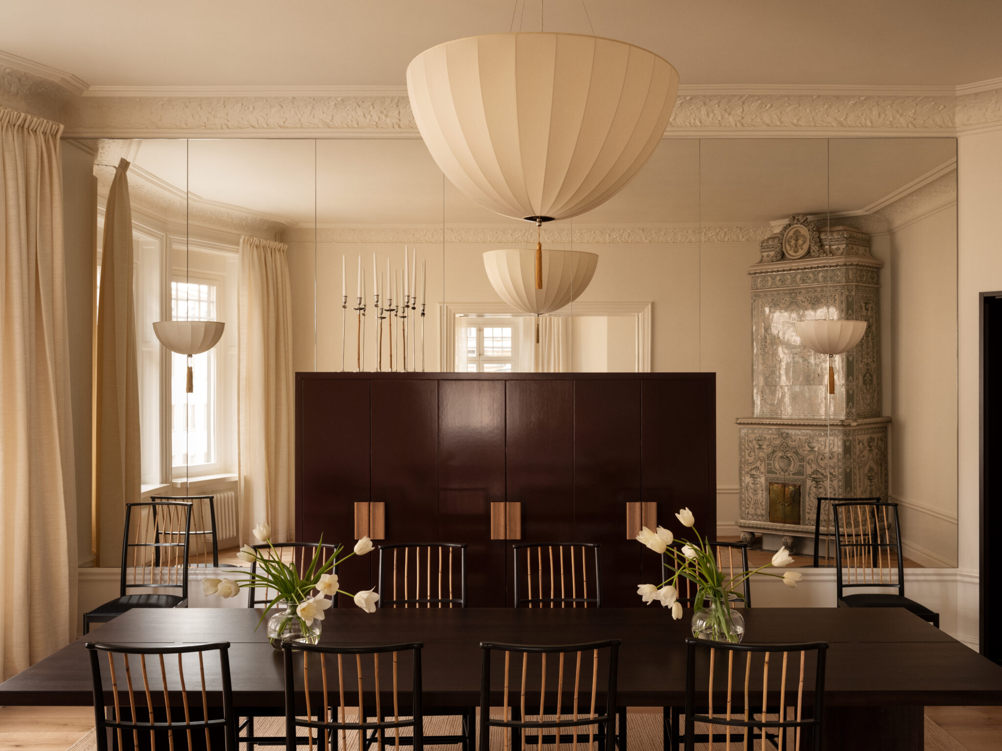 Studio Escapist: Quiet Grandeur in an Östermalm Apartment – Inattendu